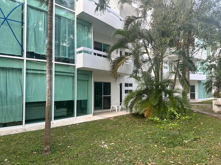 Departamento Con Piscina, Playa Del Carmen - Playa del Carmen