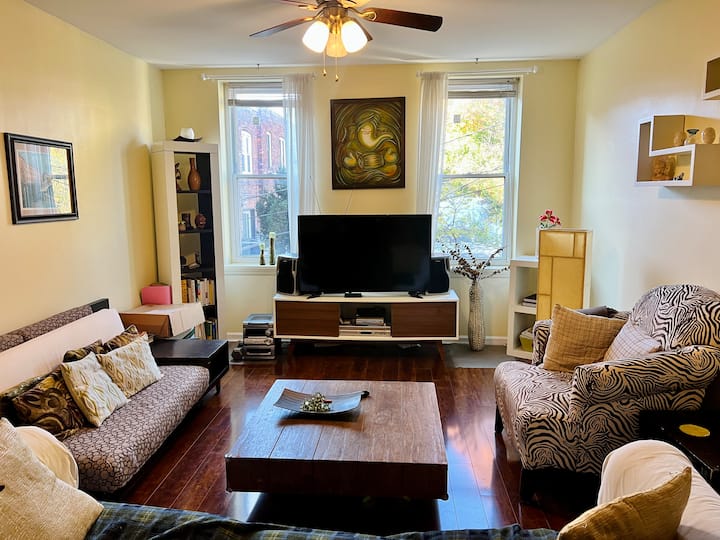 Bright Spacious 2br- Near Nyc - クイーンズ, NY