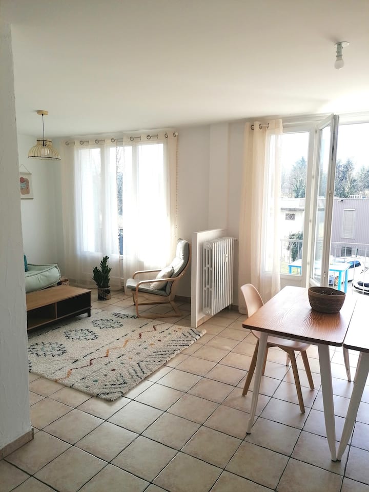 Grand T2 Lumineux 60m2, Parking, Balcon, 5min Lac - Lac du Bourget
