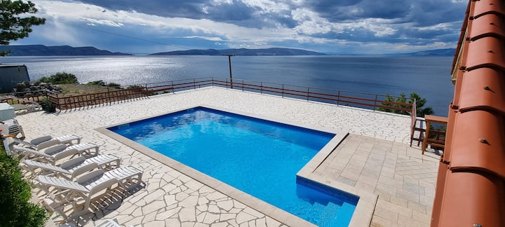 Apartment Alemka 5 (Persons 4+1) - Senj
