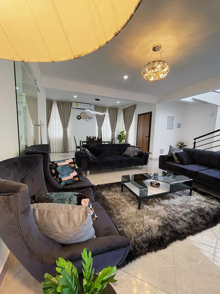 3 Br Private Entire House | 10 Mins To Airport - Ghana