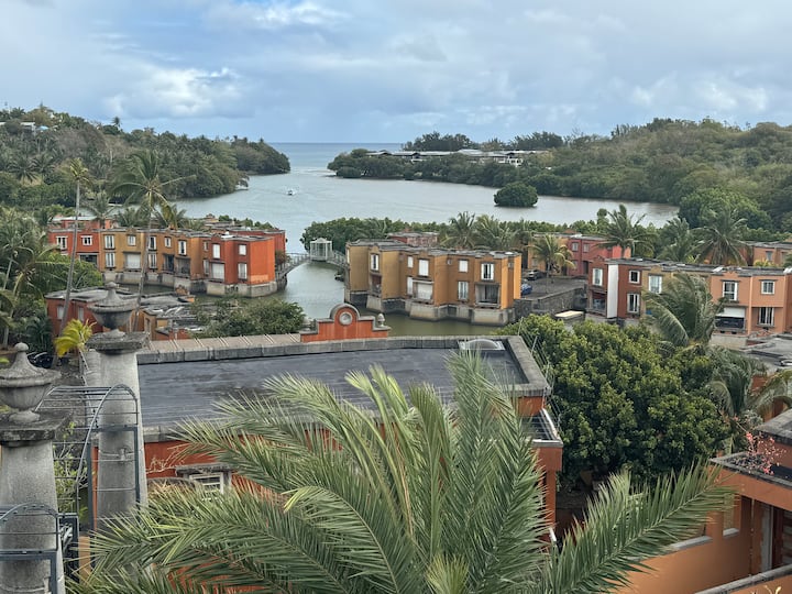 Cozy One Bedroom Apartment In A Secure Complex - Port Louis