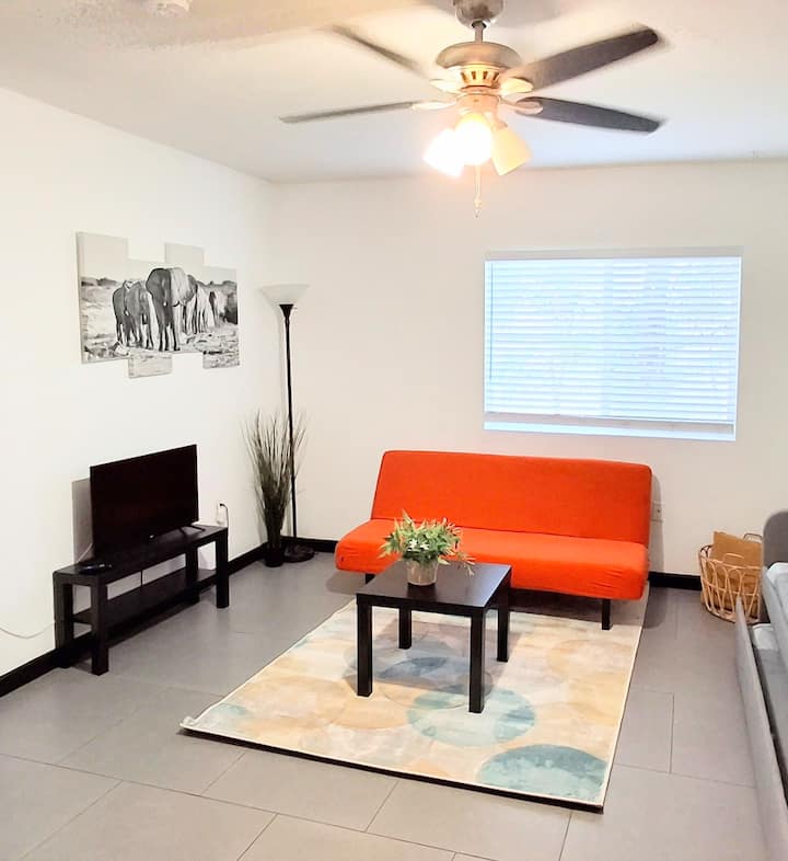 Simple Off Calle Ocho - Miami, FL
