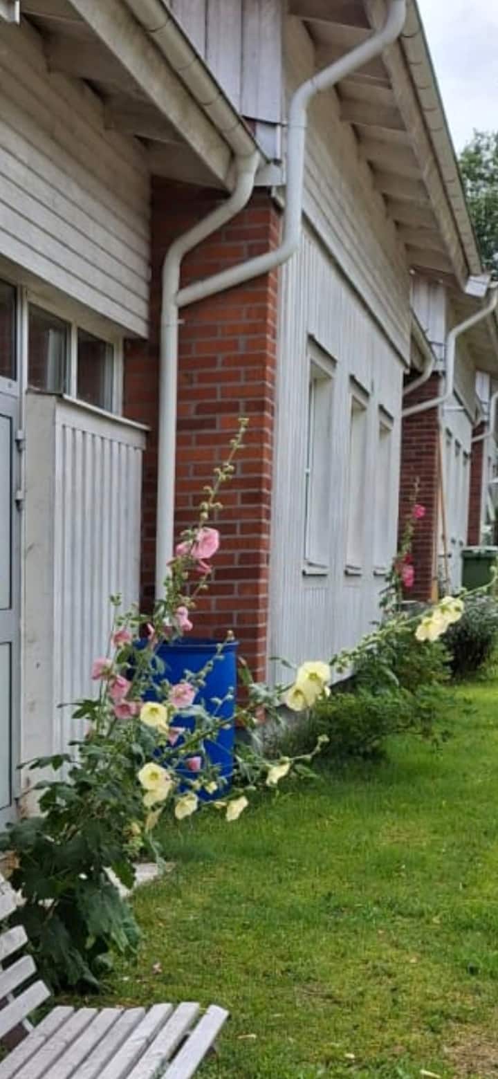 Naturskönt Område Nära Sjön, Skogen Och E45. - Sweden