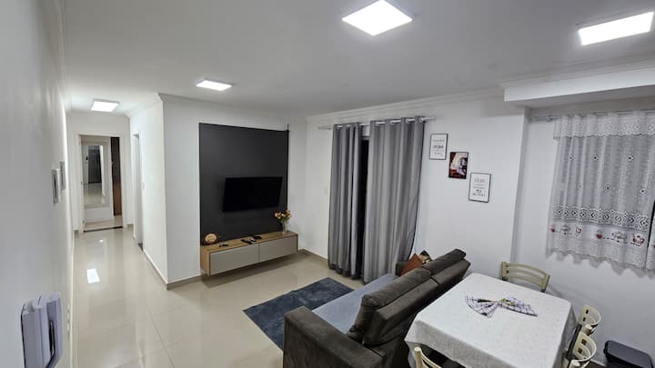 Apto Completo Térreo | 02 Quartos/garagem | Centro - São José dos Pinhais