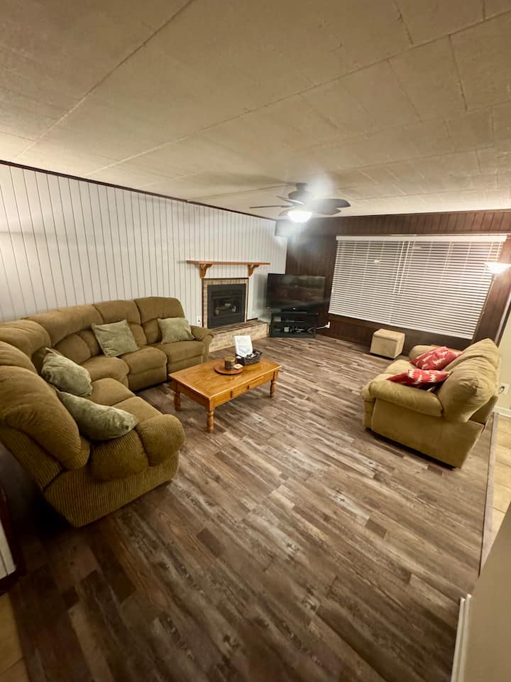 Beautiful 2 Bedroom 2 Bathroom Condo At 7 Springs - Donegal, PA