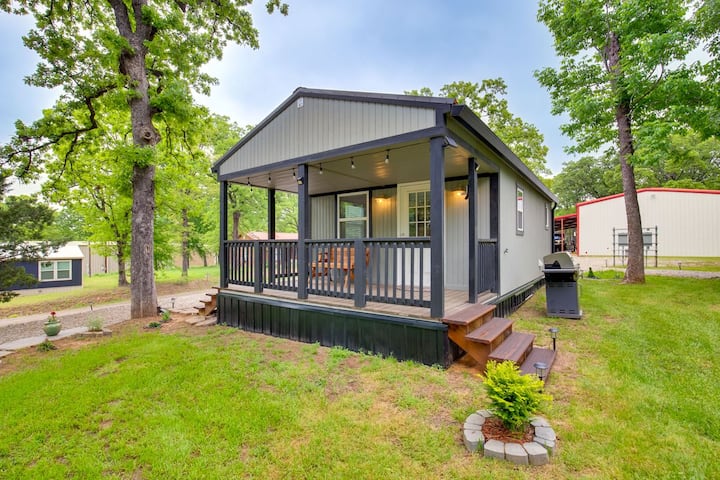 Peaceful Cabin-boat Parking-1 Mile To Lake Texoma - Silo, OK