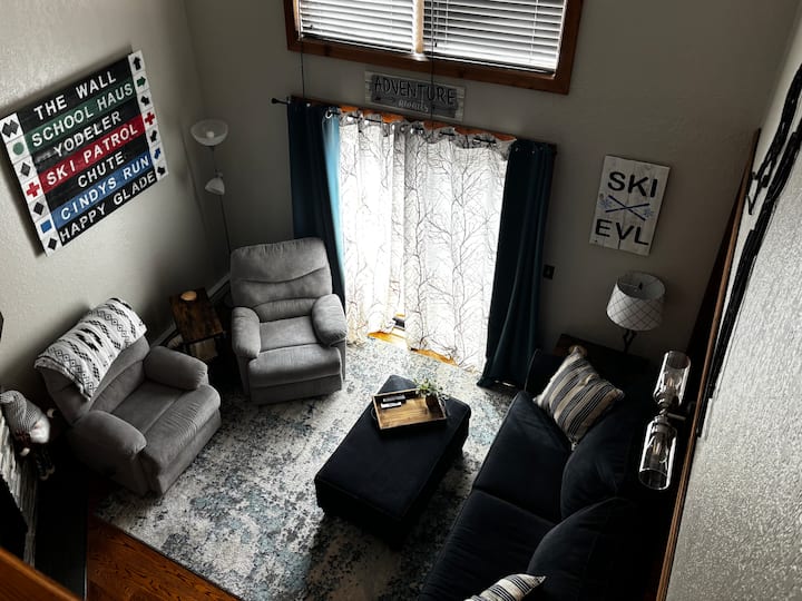 Beautiful Holiday Valley Ski And Golf W/ac - Ellicottville, NY