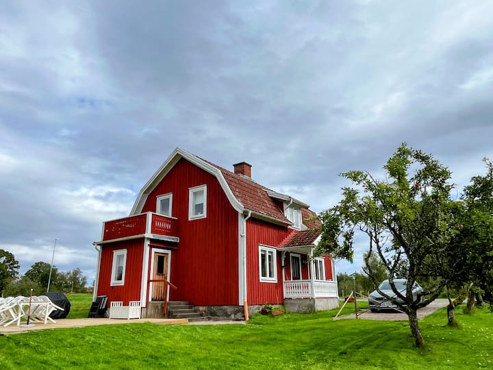 Småländsk Idyll Med öPpen Spis - Värnamo