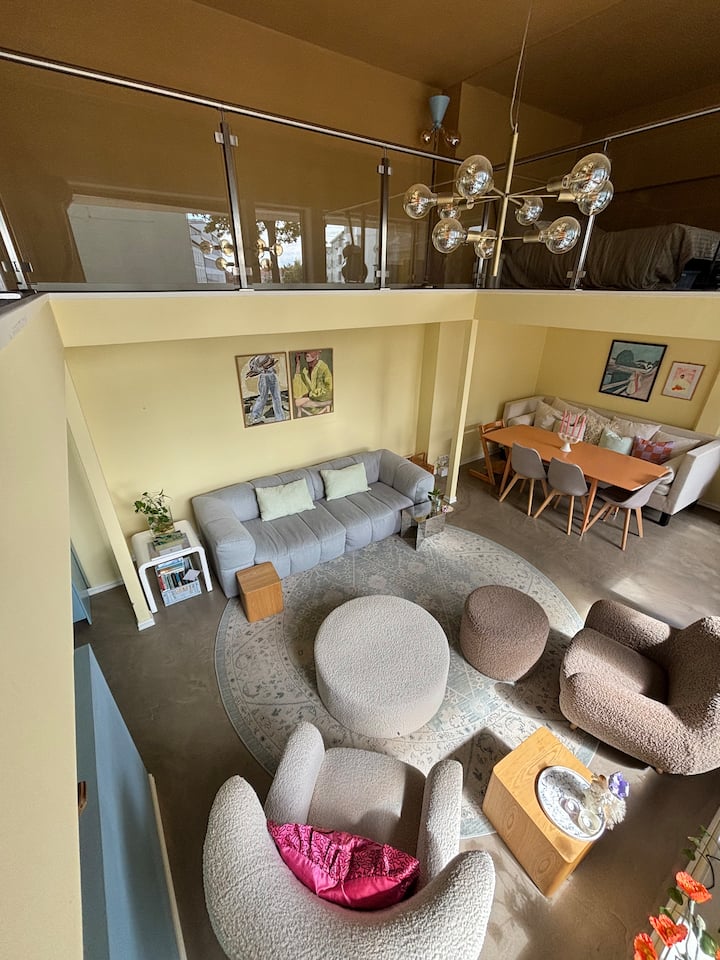 Stor, Unik Og Fargerik Leilighet (120kvm) I Oslo - Oslo