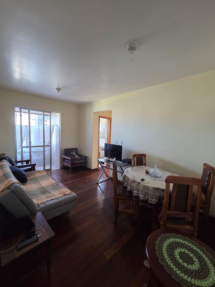 Centro, 2 Quartos, 4 Cama, Garagem, Elevador, Ar. - Santa Maria