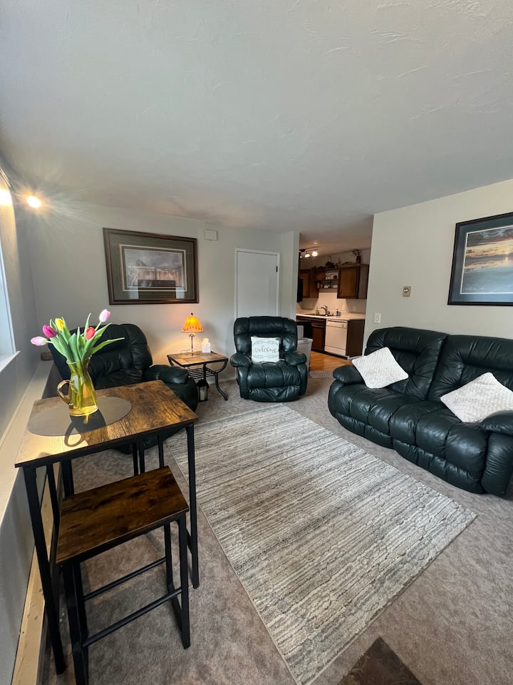 Your Charming Airbnb In Mendenhall Valley - Juneau, AK