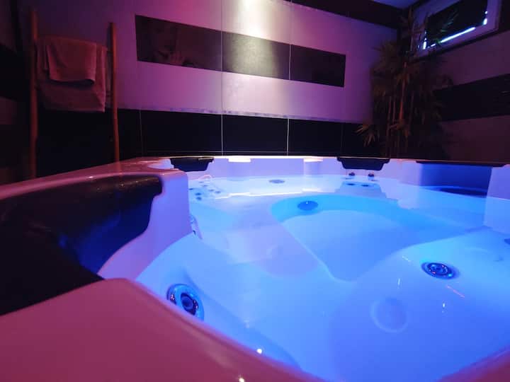 Gîte Avec Spa Et Sauna Privatif (Calais) - Ardres