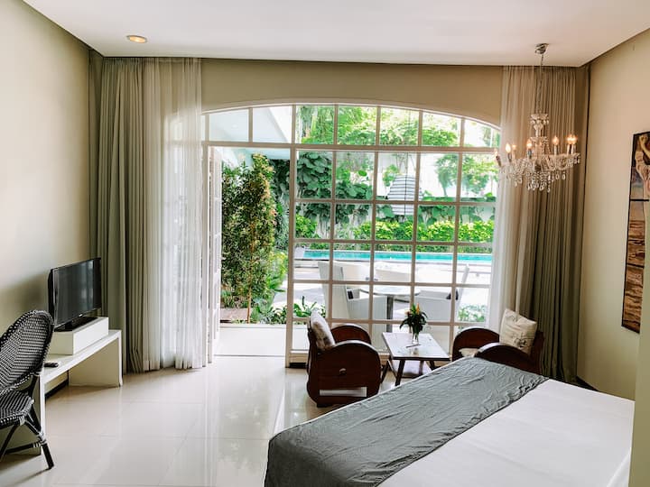 The Pool View Room 3 At Casa Artista - 