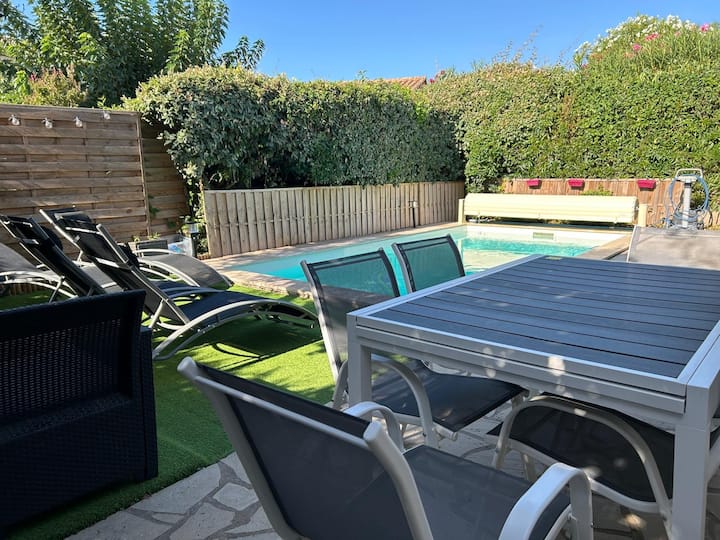 Villa Provençale En Bord De Mer Avec Piscine/clim - La Londe-les-Maures