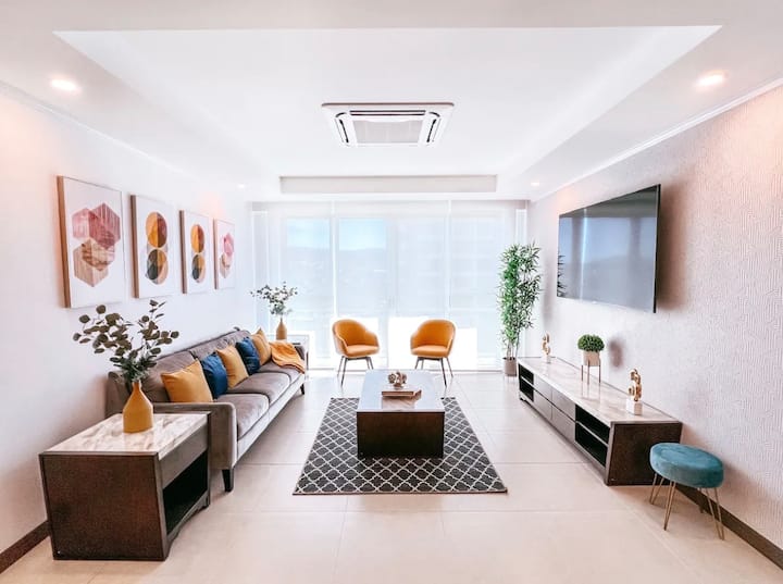 Luxury Apt, In Front Of The Best Mall.(multiplaza) - エルサルバドル