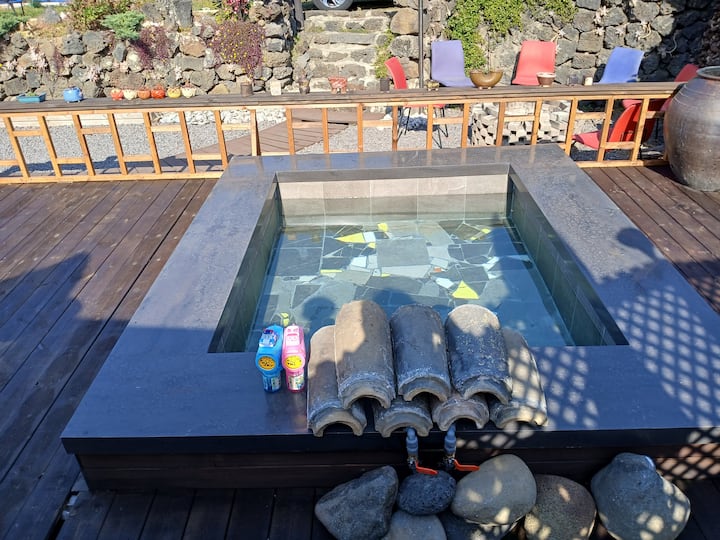 [대정골제주]조천돌담집_바닷가 앞 제주 독채민박_함덕해수욕장차량10분 - Jeju-si