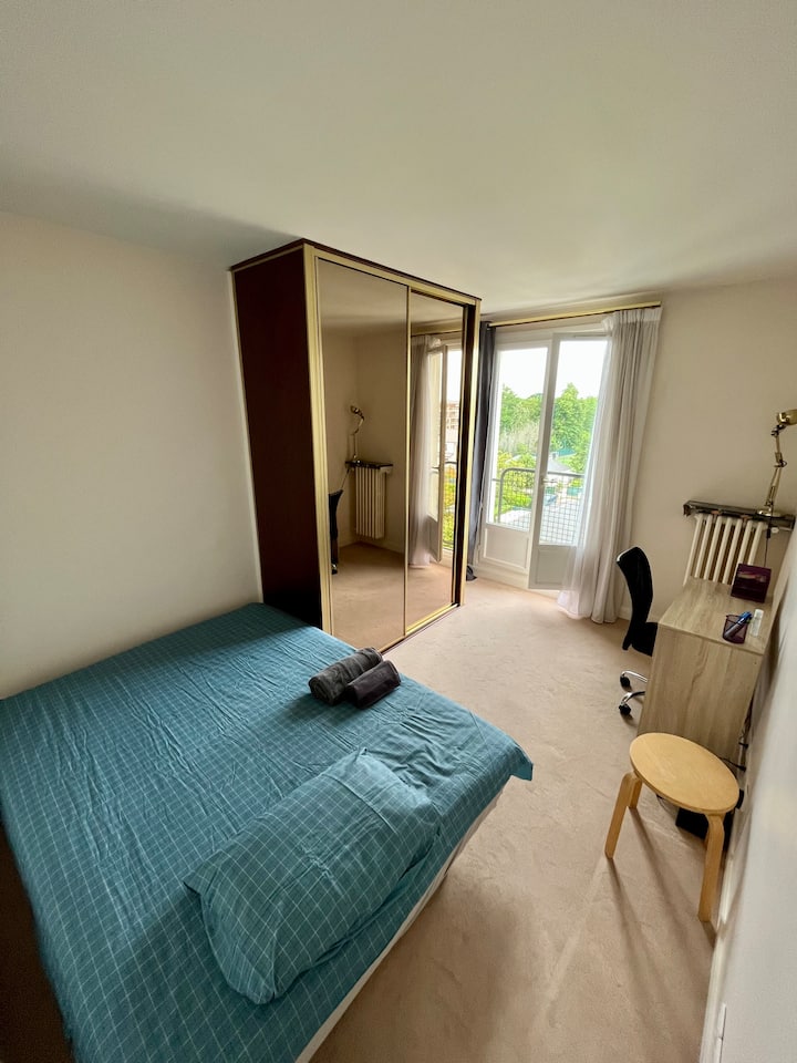 Cozy Apartment 35 Minutes To Paris-la Defense - Chatou