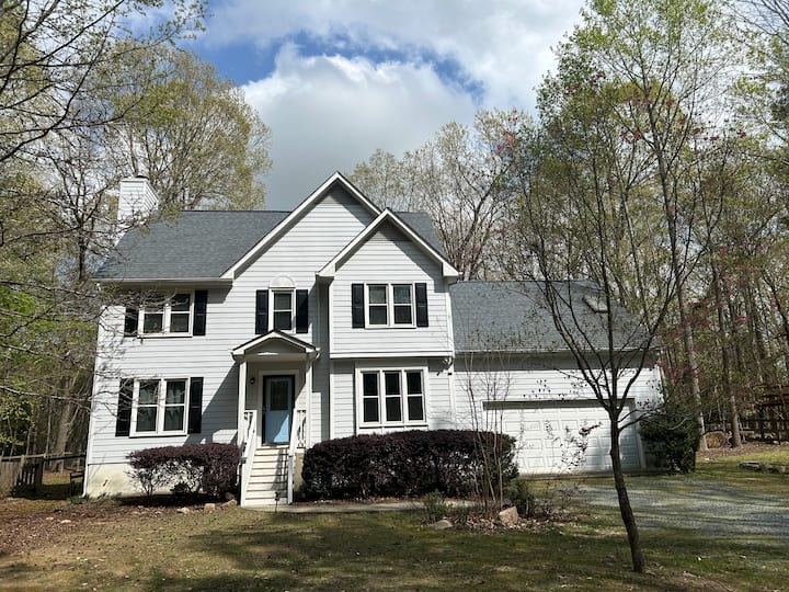 Highland Comfort - Private Peaceful Retreat - Chapel Hill, NC