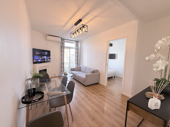 Superbe 2p Carré D'or, Clim, Balcon - Cannes