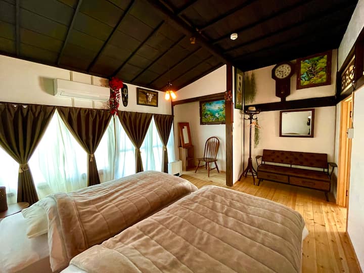 一棟貸し切り　バリの雰囲気を楽しめる古民家　「Vintagehouse1925bali」 - Nagano