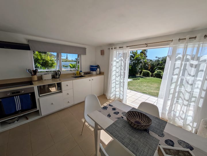 Beach House Apartment. Property Name Casa Isabel. - Mauritius