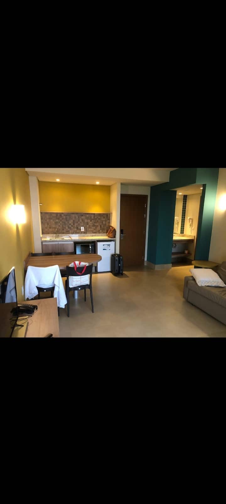 Apartamento Com Piscina. Solar Das Aguas Resort - Olímpia