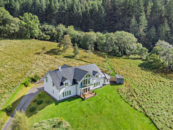 Sealladh An Loch - Stunning Views - Loch Ness