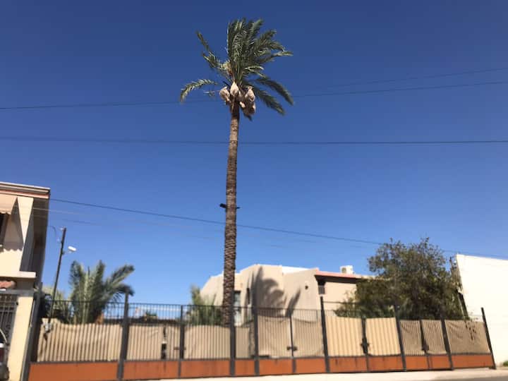 Palmira House, Espaciosa, Cómoda Y Tranquila - Mexicali