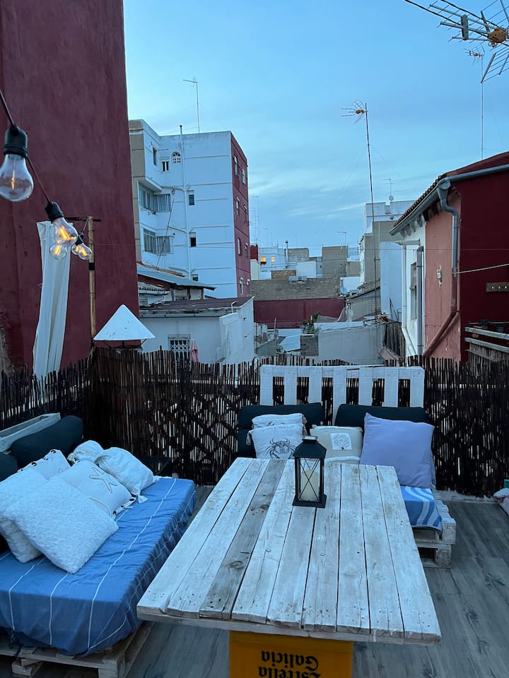 Great Loft With A Cat And A Chill Out Terrace. - Valencia
