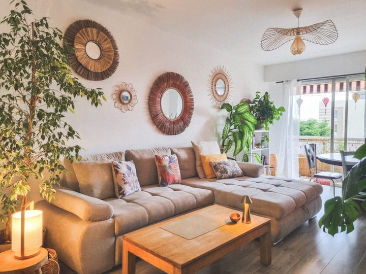 Balinese-style Apartment Near The Beach • Cagnes - Cagnes-sur-Mer
