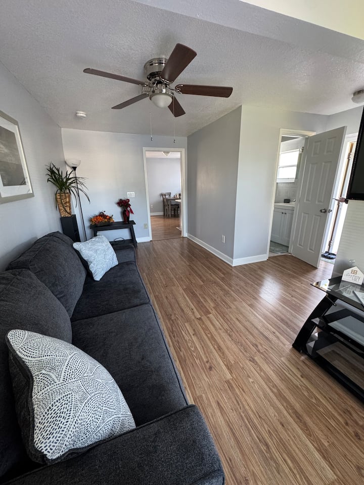 Entire Home In Pompano Beach, Florida - Pompano Beach, FL