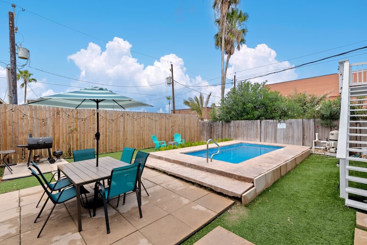 South Padre Island • Walk To Beach • Pool • Pets - South Padre Island