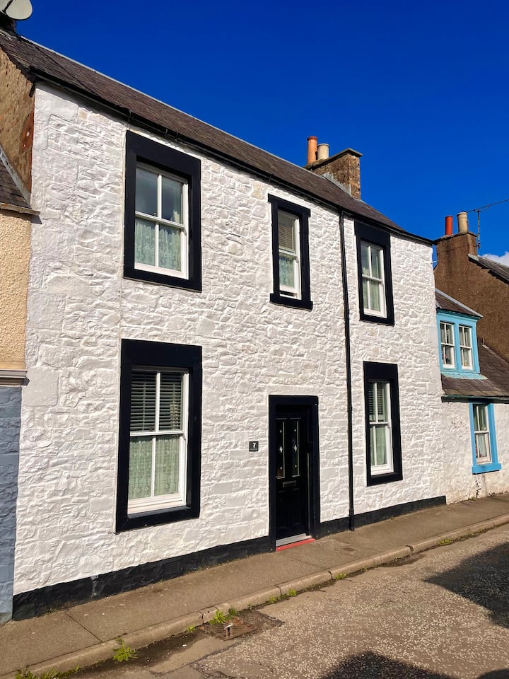 7, Church Street Moffat - Moffat