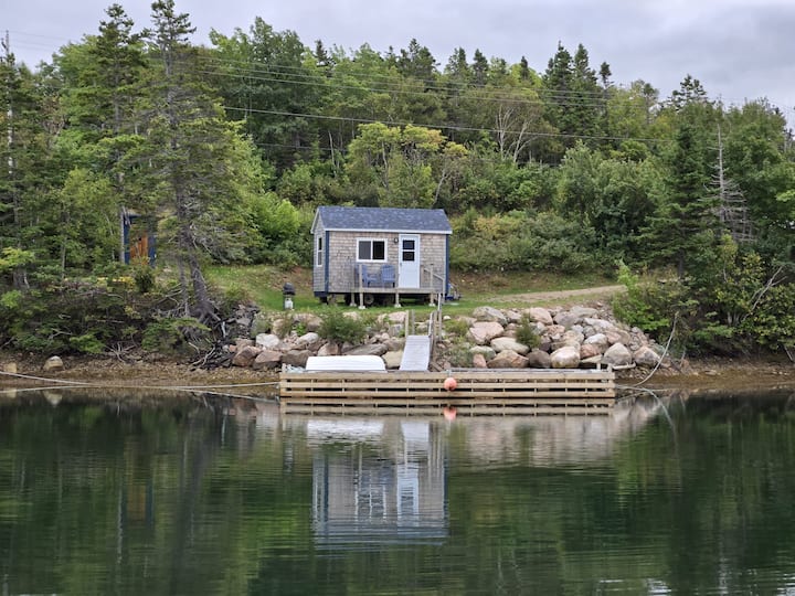 Schooner Cove; A Waterfront Tiny Home - Cape Breton Island