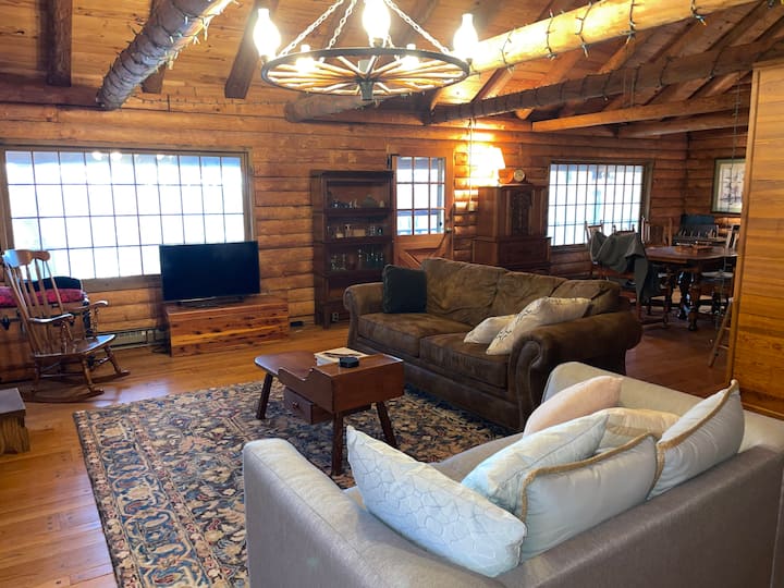 Peaceful Log Cabin In Woods-lake Norman-add Rooms - Lake Norman, NC