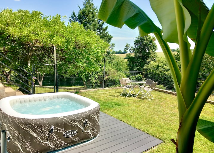 Le Gîte Des Trois Lacs Et Son Jacuzzi - Nièvre
