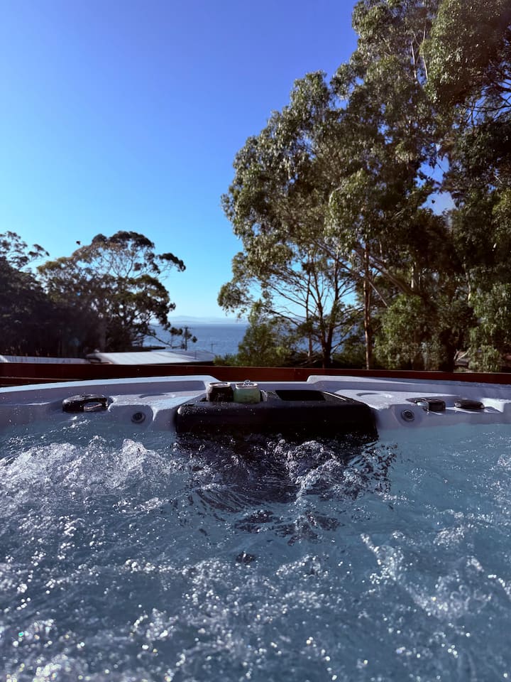 South Bruny Island Retreat - Private Spa & Sauna - Bruny Island