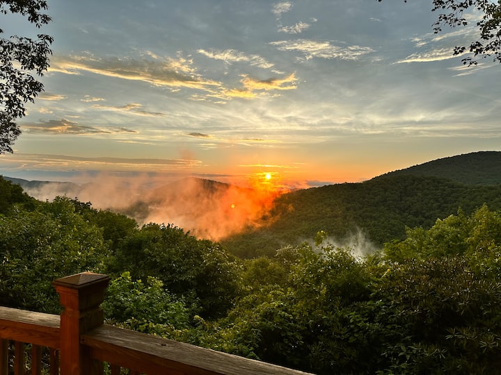 Spectacular Pristine Views 14minutes To Highlands! - Highlands, NC