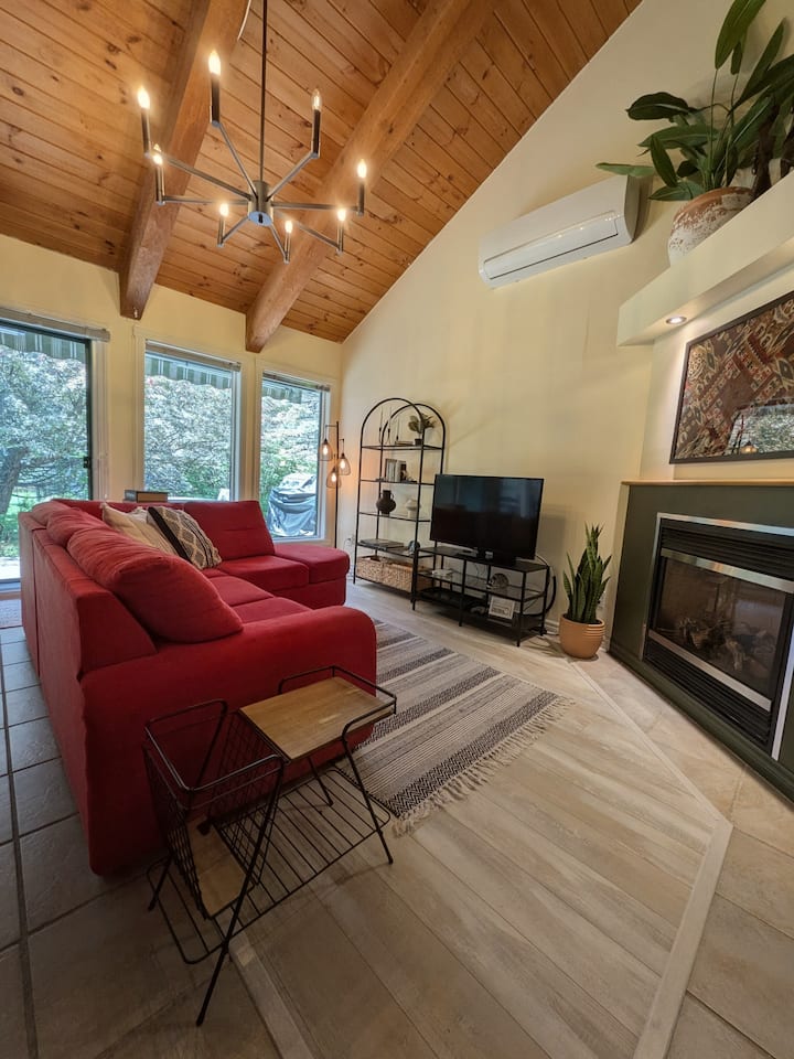 Bienvenue Au Mitik, Chalet à Orford En Estrie! - Orford, QC