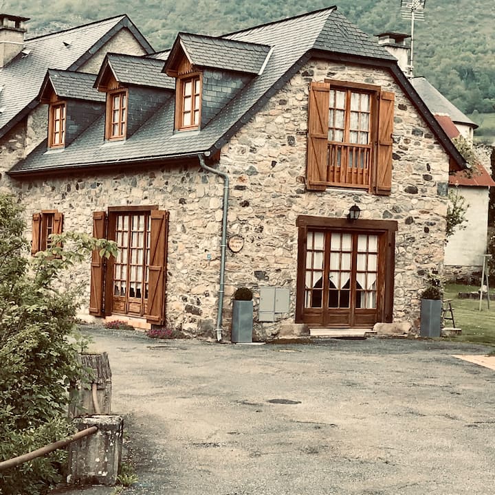 Bergerie Au Coeur Des Montagnes Pyrénéennes - Argelès-Gazost