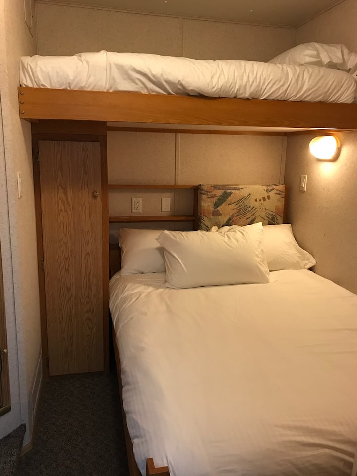 Yukon Getaway Suite #2 - Yukon