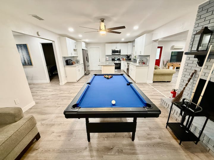 4br/near Uf/ Pickle Ball/ Basket Ball/pets Welcome - Gainesville, FL