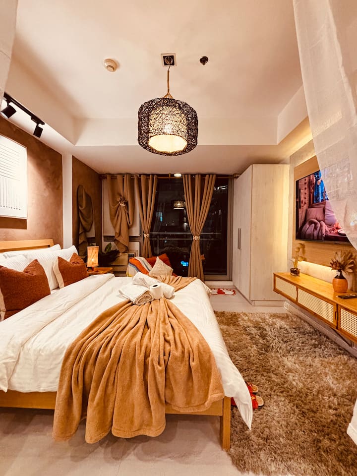 Azure Beach View Comfy Cozy St. Tropez Suite - Parañaque