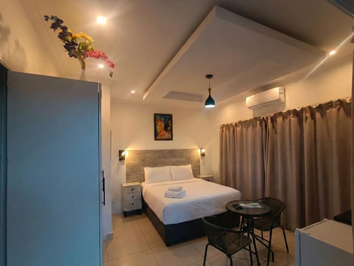 Sea View Room With Kitchenette & Patio - Dolphin Coast