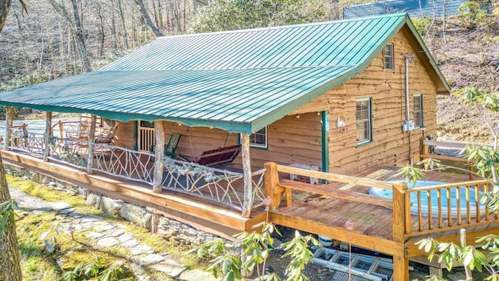 Roughin' It - Rustic 2br, 1 Ba, Mtn Cabin, Ht - Sylva, NC