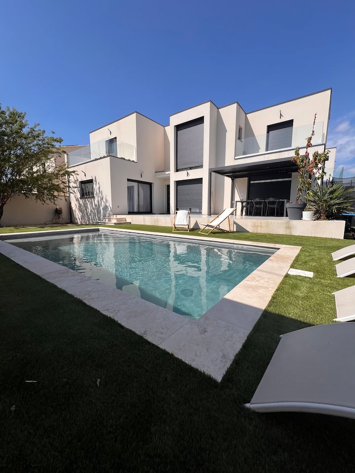 Magnifique Villa Haut Standing Avec Piscine - Villeneuve-lès-Avignon