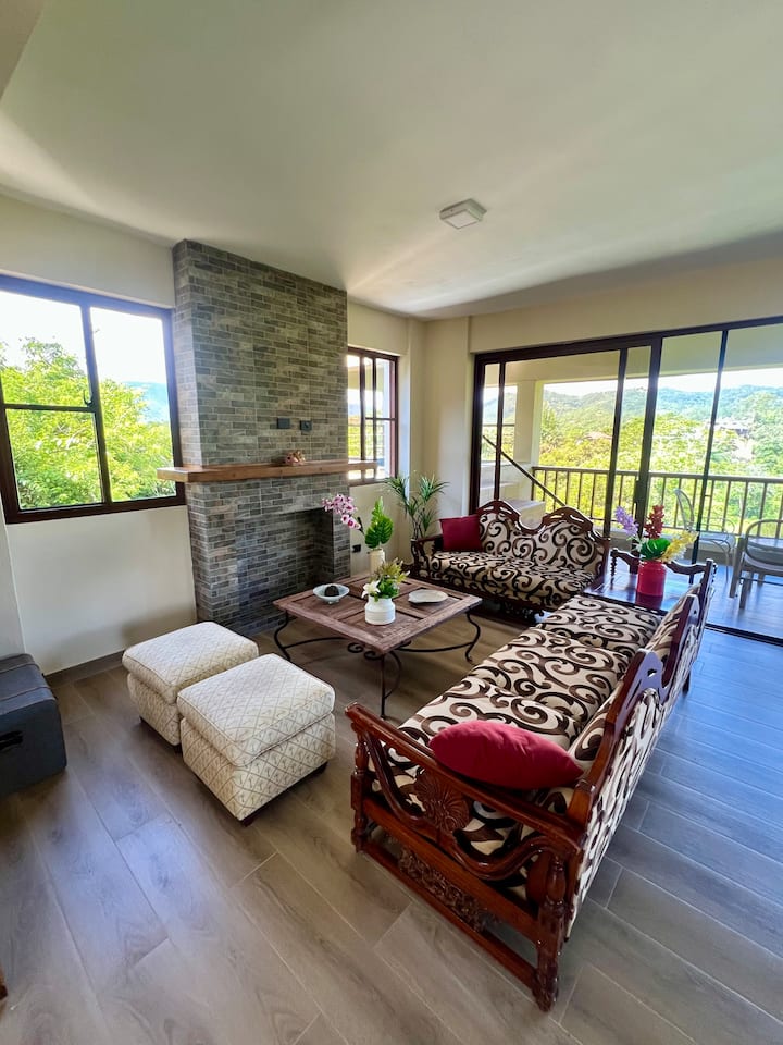 Villa Renata “2 Casas En 1” Mountain View - Río - Jarabacoa