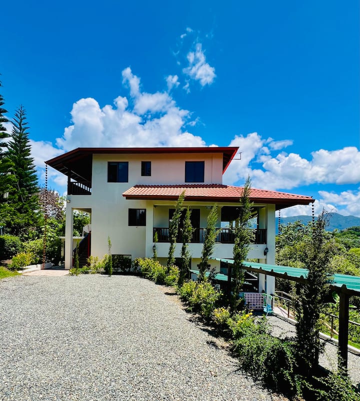 Villa Renata “2 Casas En 1” Mountain View - Río - Dominican Republic