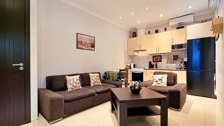 Apartment In The Green Zone Near Mziuri Park 1 - Tbilisi